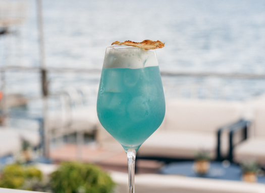 Hôtel Palafitte - Le Summer Bay Bar - Neuchâtel, Suisse